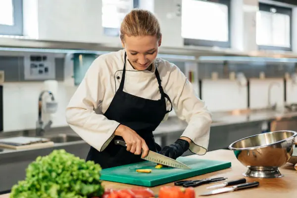 SIT40521 Certificate IV in Kitchen Management | VIITE